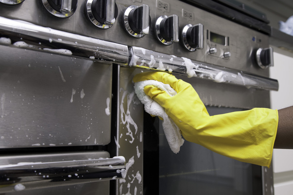 Beneficios de una cocina con horno autolimpiante | ASISTENCIATECNICASAT